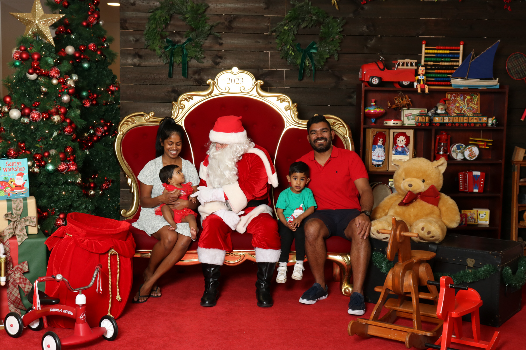 Santa Photos Waverley Gardens Shopping Centre | Christmas Memories